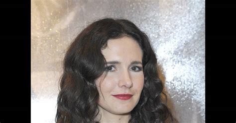 Chlo Lambert Lors De La Soir E D Ouverture De La Boutique Lacoste Avenue Des Champs Elys Es