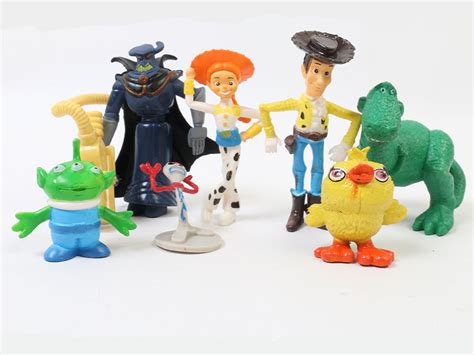 مشخصاتقیمت و خرید فیگور شخصیت های داستان اسباب بازی هادلبند