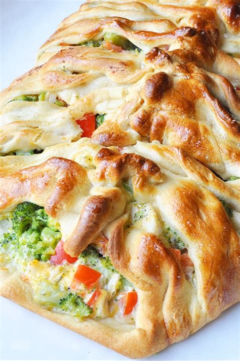 Lightened Up Chicken Broccoli Braid