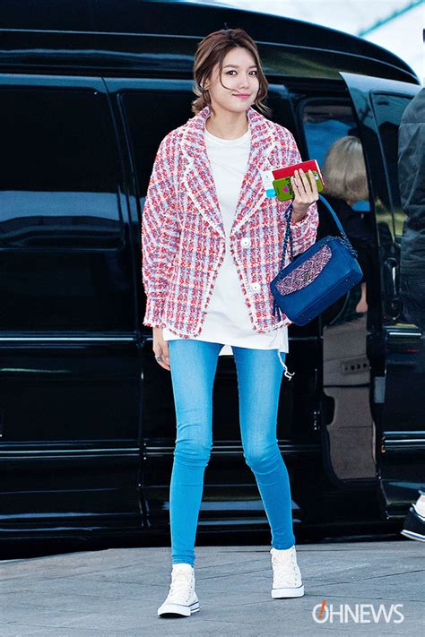 소녀시대 수영 상큼한 미소 보이면서 오뉴스