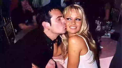 German Actor Who Played Augustus Gloop In The Original Willy Wonka Film Says People Dont