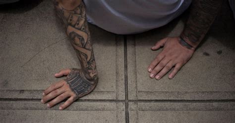 Ice Puts Detainers On 10 Associates Of Ms 13 In Connection With Sex