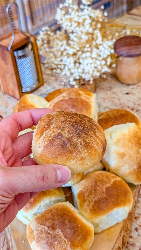Easy Yeast Big Fat Rolls Home Chef World