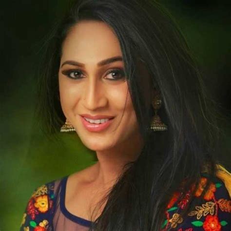 Anjali Ameer Wiki Biography Age Movies Images Wikimylinks
