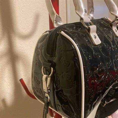 Hello Kitty Purse Gem