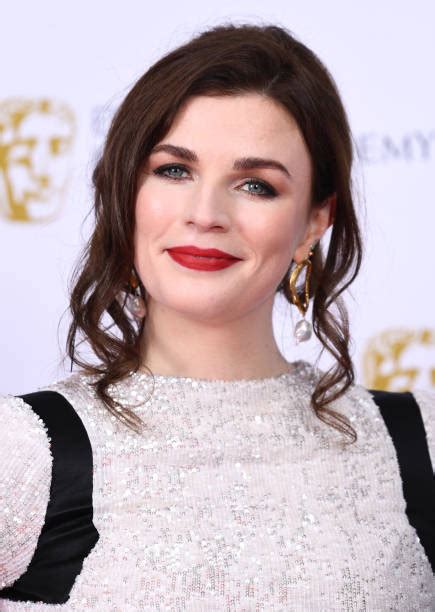 Aisling Bea Aisling Bea Irish Beauty Star Fashion