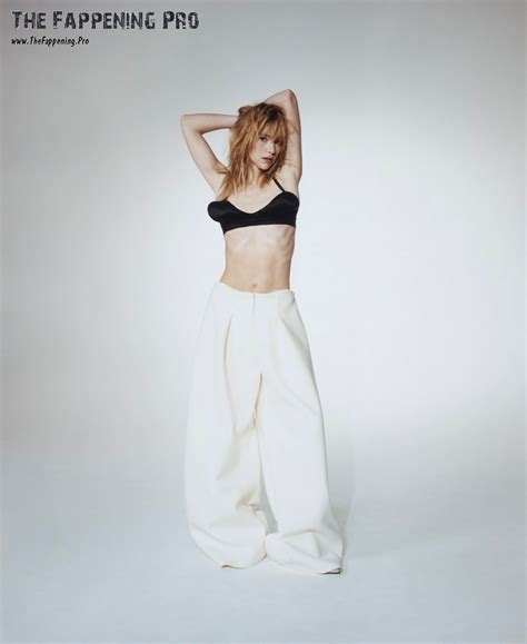 Suki Waterhouse See Through Nudity Photos The Fappening