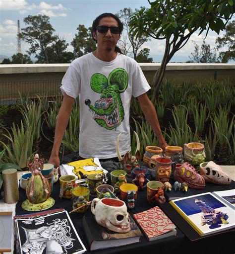 Koprolitos Las Monstruosas Tazas De Robert Solorio