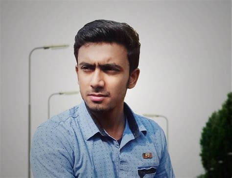 Syed Irfan Haider Sherazi Medium