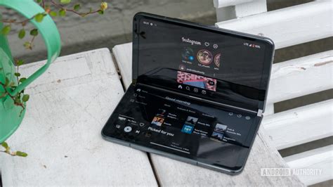 Google Pixel Fold Review Google Finally Enters The Fold Android Authority