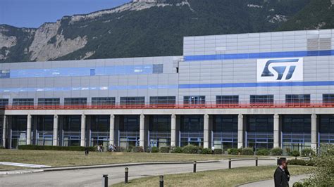 France To Invest Nearly €3 Billion In Semiconductor Factory To Boost Local Production