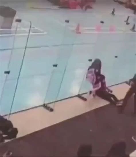 Trying To Exit Vim Rlinuxmemes