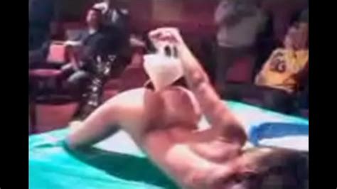 Stripper Pwns Her Audience Xvideos Com