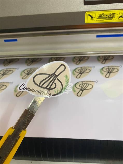 Sticker Pp ขาว ใส กันน้ำ 📌สติ๊กเกอร์กระดาษ หมึกกันน้ำ 👉พิมพ์ระบบดิจิตอลเลเซอร์ 👉พิมพ์สวย คมชัด 👉