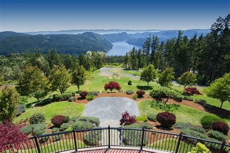 Villa Eyrie Resort Updated 2019 Prices Reviews And Photos Malahat