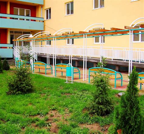 БЛАГОУСТРОЯВАНЕ И ПАРКОУСТРОЯВАНЕ НА ДОМ ЗА ВЪЗРАСТНИ С УМСТВЕНА НЕДОСТАТЪЧНОСТ С МЕДОВИНА