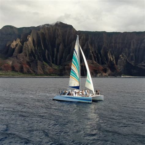 Na Pali Catamaran Sunset Sail