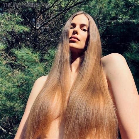 Robyn Lawley Nude And Topless 8 Photos The Fappening