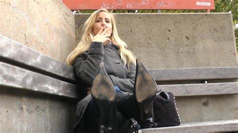 Women Smoking Thisvid Com