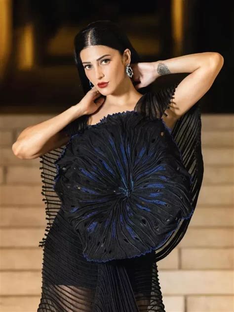 Shruti Haasan Gothic Fashion Icon At Cannes Film Festival