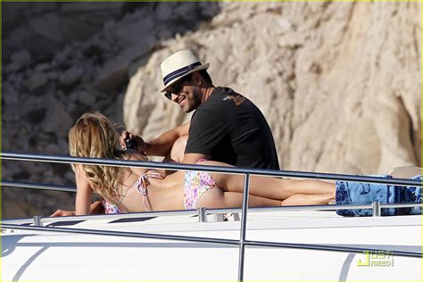 Leann Rimes And Eddie Cibrian Yacht Cruise Couple Photo 2547660