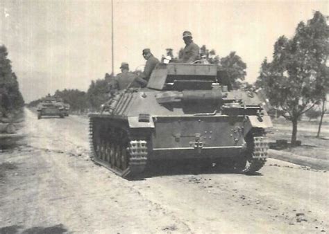 Pin On 15 Cm Sig 33 L114 Auf Fahrgestell Pzkpfw Ii Sf