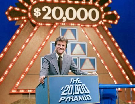The 20000 Pyramid Game Show Tv Show Games Old Tv Shows