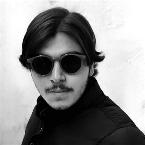 تیوال متین نجفیان