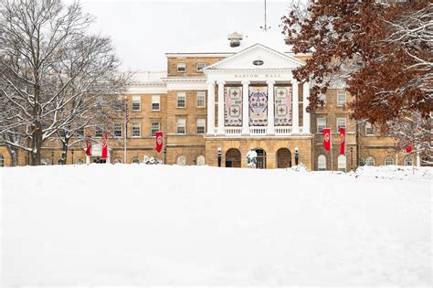 Snowfall Creates A Campus Wonderland Uwmadison News