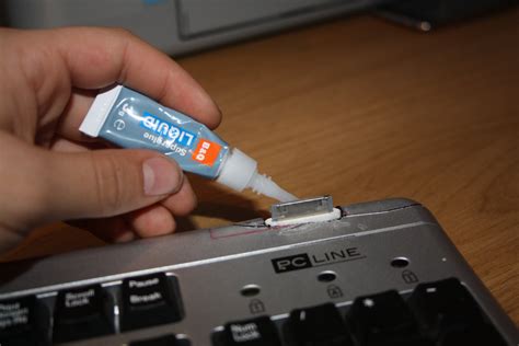 Keyboard Ipod Dock Instructables Keyboard Ipod Dock Instructables