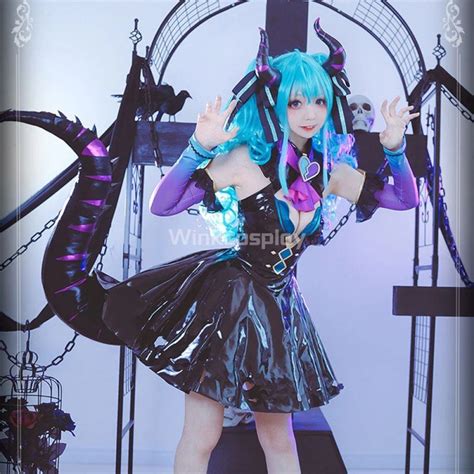Devil Miku Cosplay Hobbies And Toys Memorabilia And Collectibles J Pop On Carousell