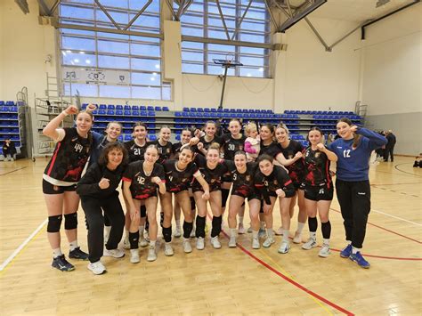Četvrt Stoljeća Rukometa Žrk Udarnik Slavi 25 Godina Postojanja Velikim Turnirom Vgradu