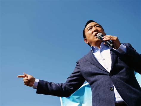 Download Andrew Yang Ubi Wallpaper