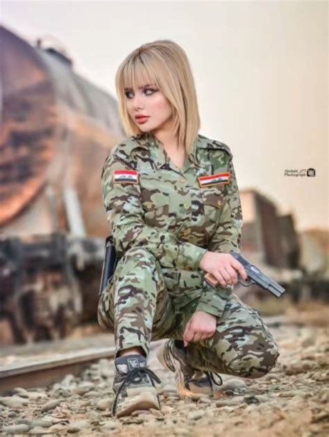 Pin di لــوڤيـࢪا su صور