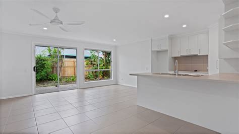 2 26 Sippy Downs Drive Sippy Downs Qld 4556 Duplex For Rent 650 Domain