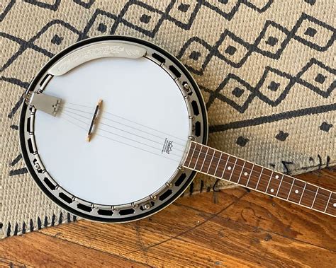 Aria 5 String Banjo Reverb