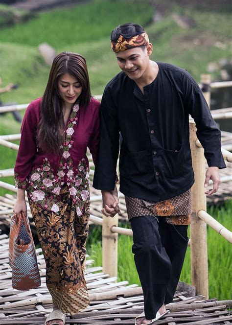 Pin Oleh Fahad Reinaldi Di Fashion Di 2025 Pakaian Etnis Pakaian Tradisional Pakaian