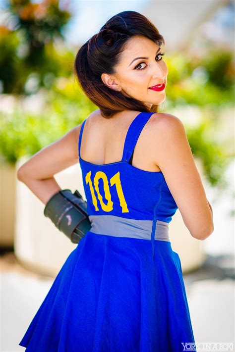 Gamer Girl Spotlight Interview With Geek Pi√±ata Girl Museum