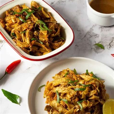 Sri Lankan Chicken Kottu Roti Recipe Food Voyageur Roti Recipe
