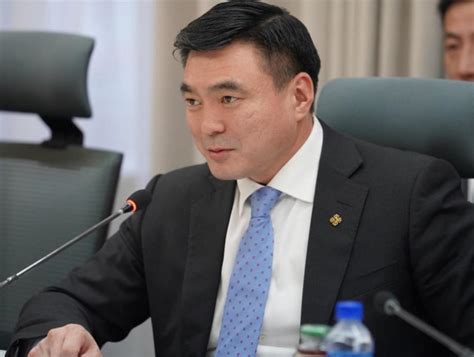 Шадар сайд С Амарсайхан стандартын шинэчлэлийн асуудлаар БШУЯ нд ажиллалаа