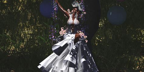 ᵠᵘᵉᵉᶰ ᵒᶠ Fluer ᴱˣᵗᵉᶰᵈˑ Flowerѕ ιѕ ғreedoм Sᴀɪɢᴇ Iɴᴅɪ Eʟʏsᴇ Flickr