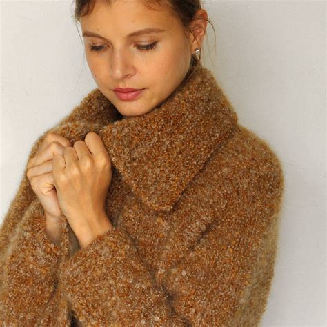 Mohair Bouclé Coat” Moorit