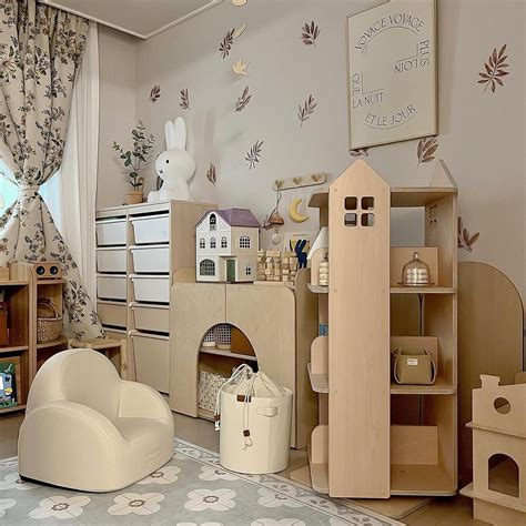 ̈ 떠떠홈떠떠남매의 따스한 일상기록 그리운 이 공간🌟 떠희의 분리수면이 슬슬 망하면서🤣 한 침대에서 같이 자다보니 거기에 두찌 떠지니 출산까지 앞두고서 자의반and상황