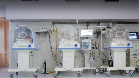 Как Българската Коледа помага с техника и лечение Nova