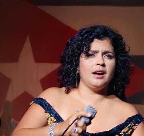 Cantante Cubana Yenisel Valdés Yeny Van Van Pide Libertad Para El Pueblo De La Isla