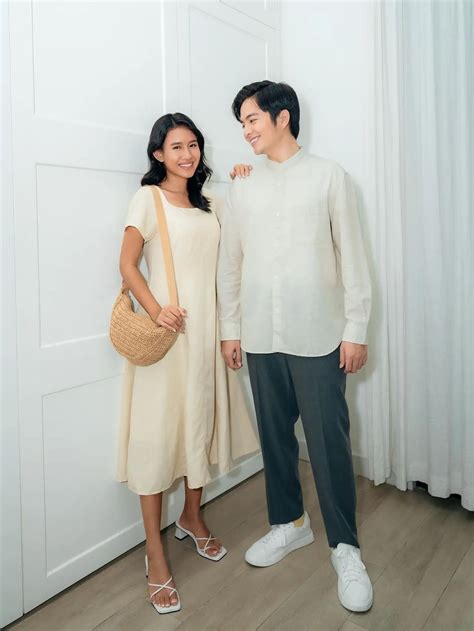 Selain Anisa Bahar 7 Artis Wanita Ini Punya Pacar Yang Lebih Muda