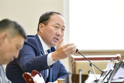 Эрүүл мэндийн даатгалын тухай хуулийн хэрэгжилтийн асуудлаарх ажлын хэсэг хуралдлаа