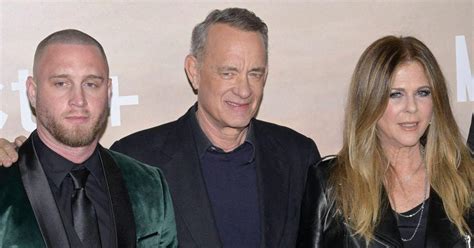 Tom Hanks Son Chet Insists Folks Back Reality Tv Plan