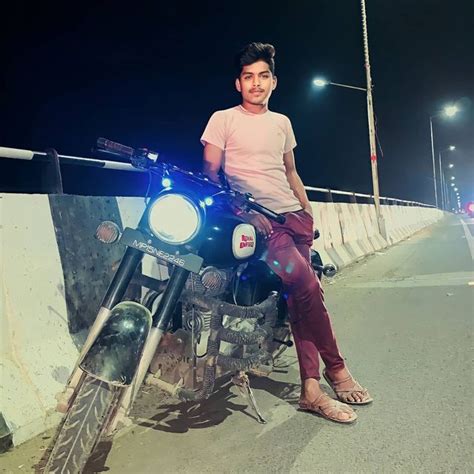 Akshay Tiwari (@__akshay___07) on Threads