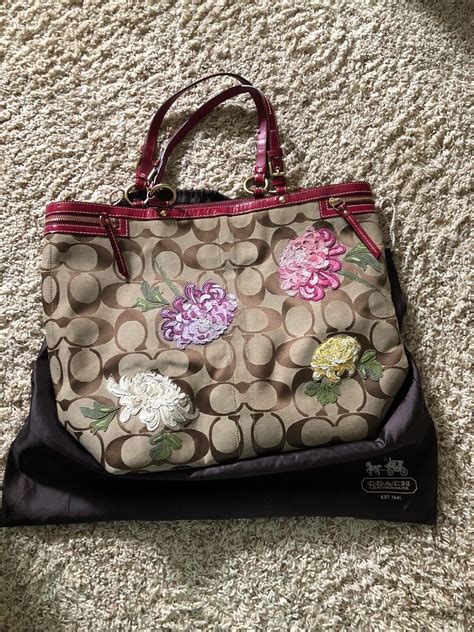 Coach G0773 11389 Limited Edition Signature C Embroid Gem
